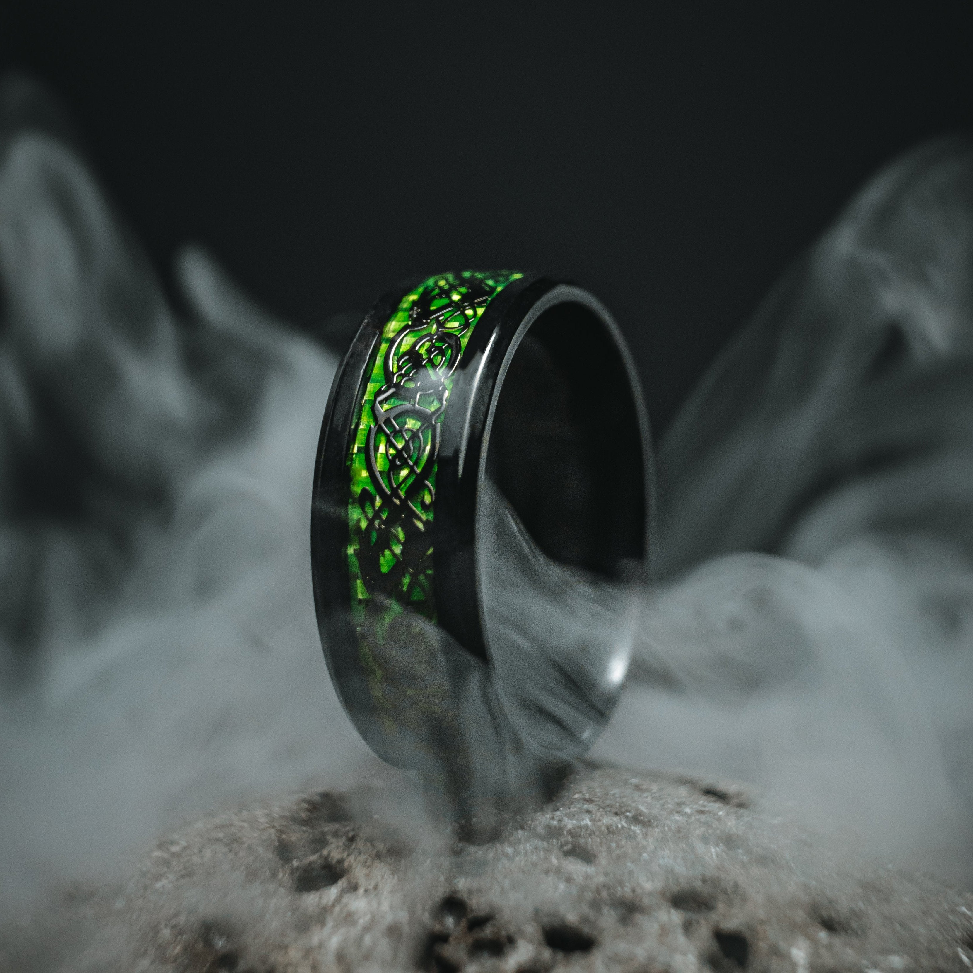 Dragon Ring - Green & Black – Silk & Cotton