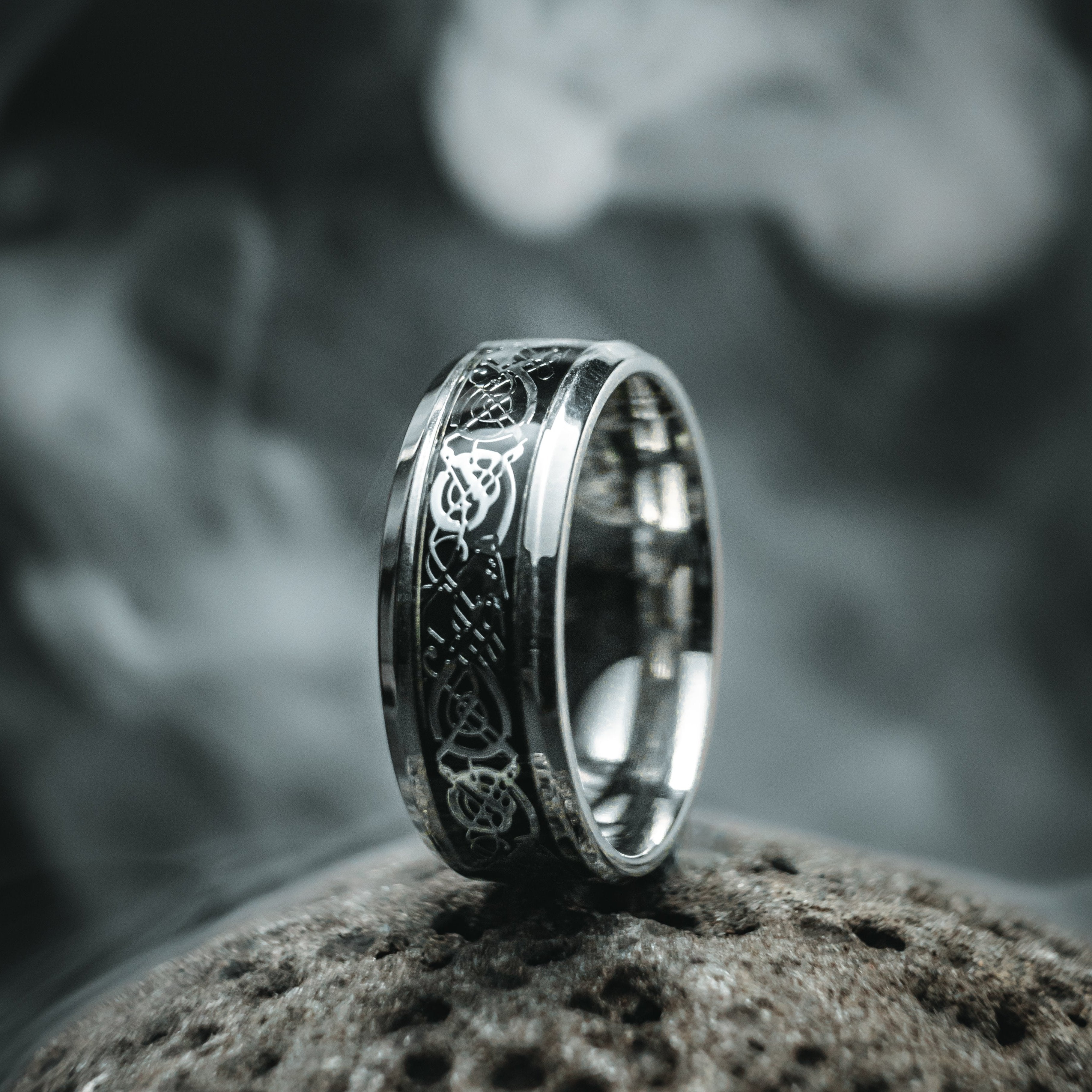 Dragon Ring - Silver – Silk & Cotton